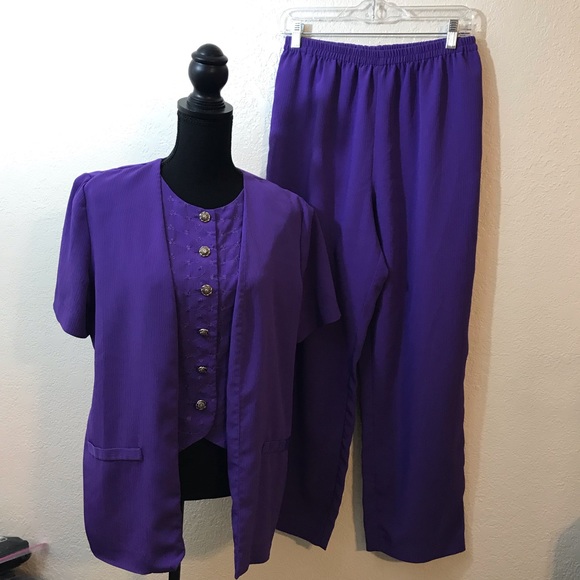 Leslie Fay | Other | Leslie Fay 2 Pieces Suit P | Poshmark